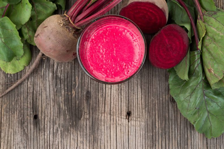 How to use beetroot juice as a natural hair dye? - Hair Worlds
